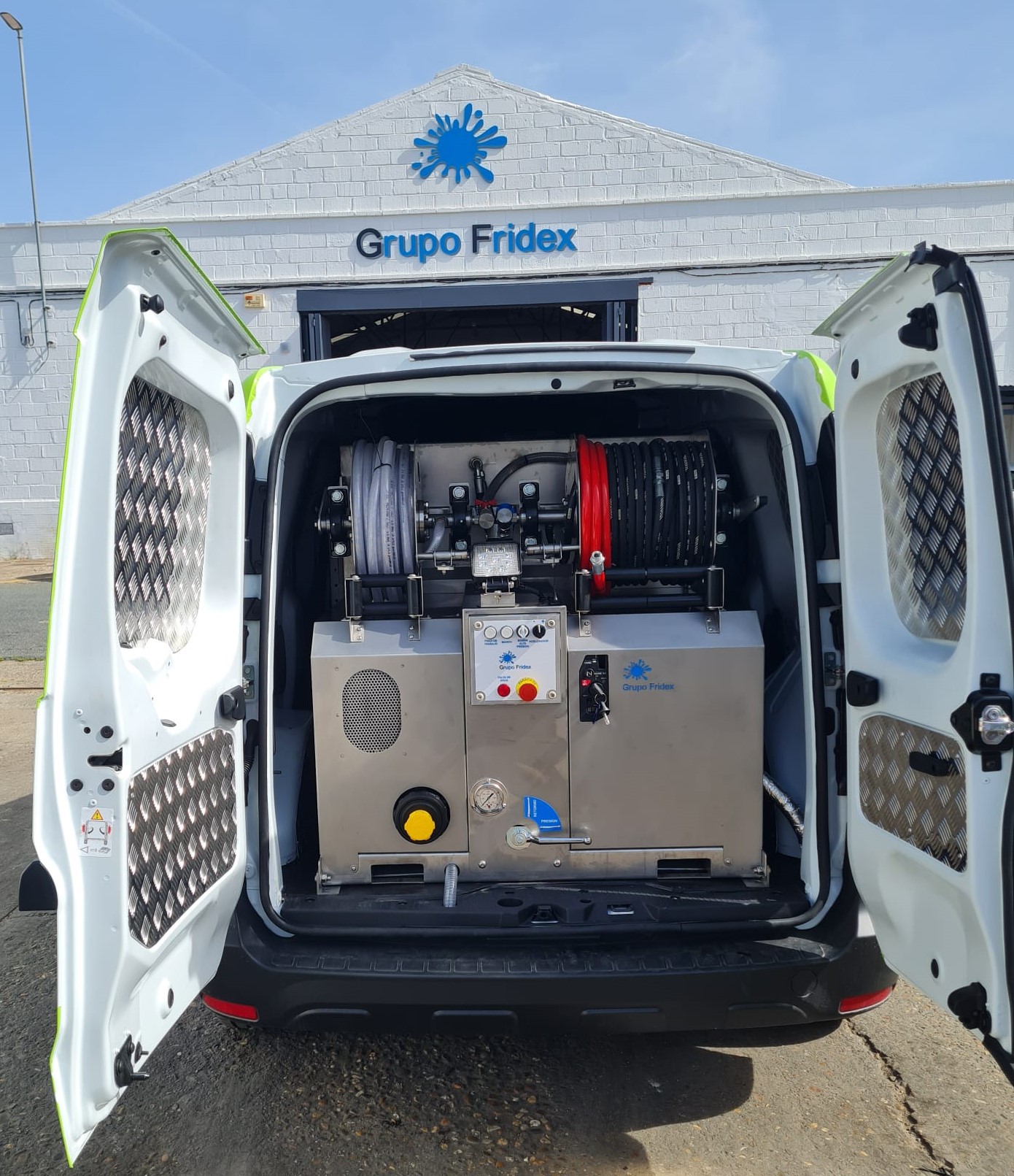 Equipos pequeños de limpieza y desatascos de alcantarillado - Grupo Fridex
