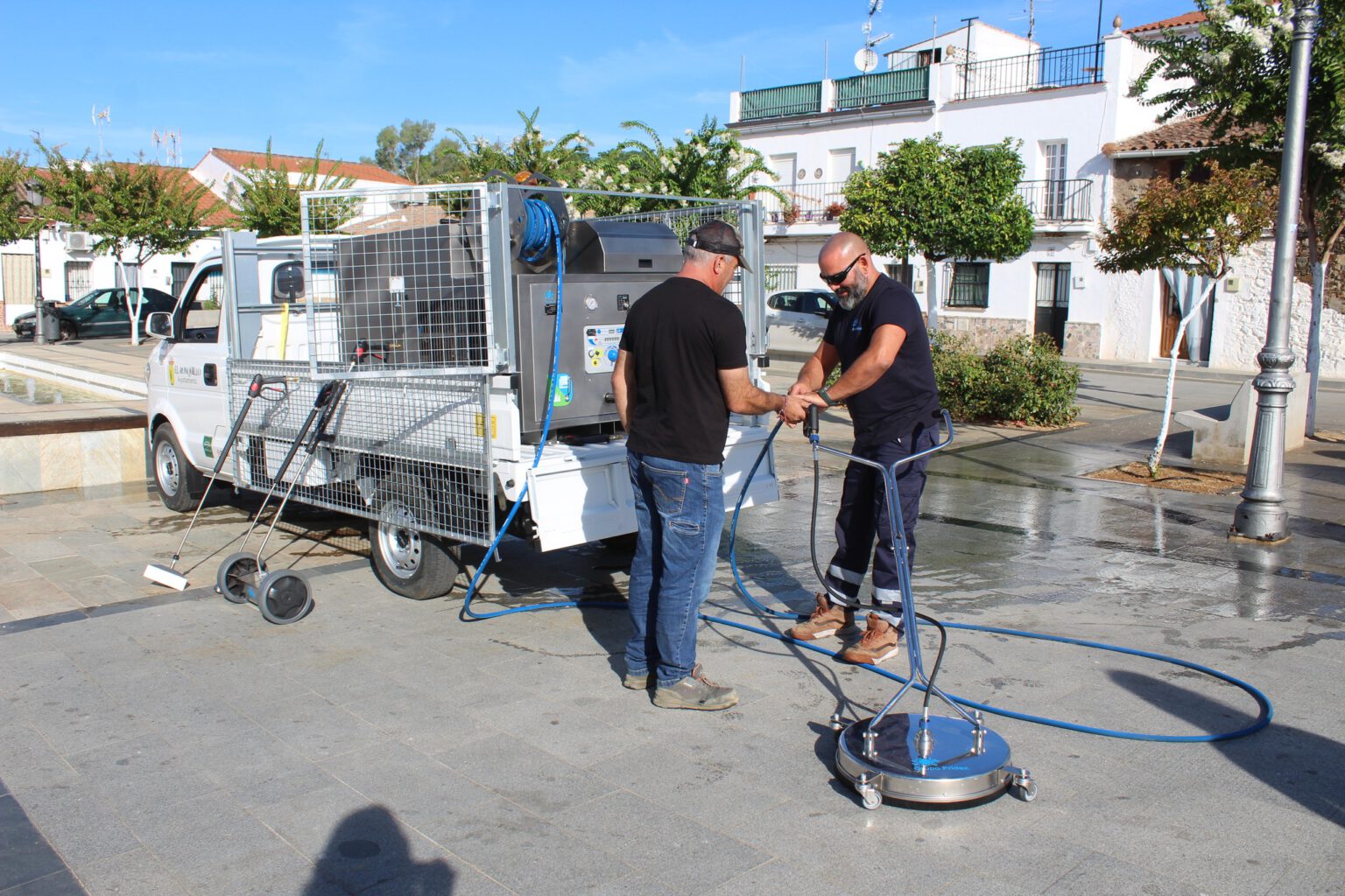 Nuevo hidrolimpiador en El Ronquillo - Grupo Fridex